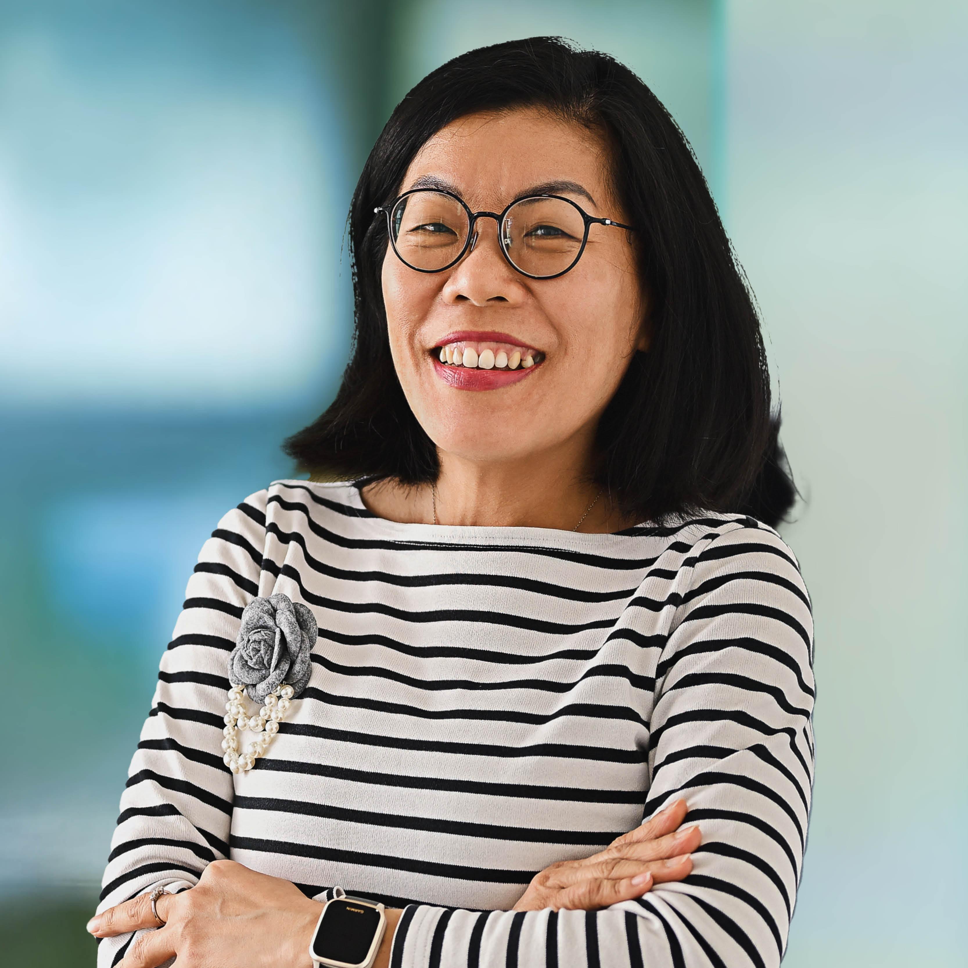 Leadership Team | Hoya Surgical Optics